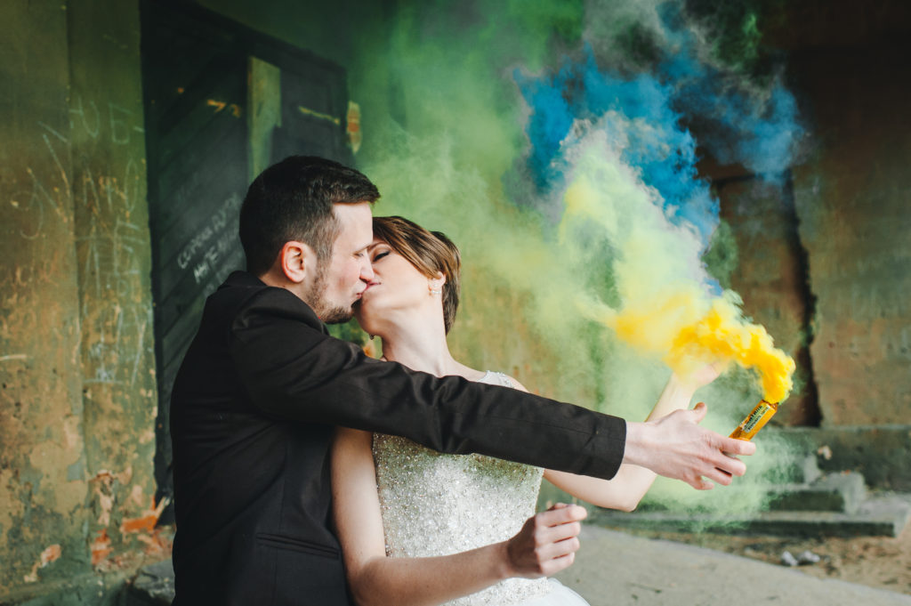 Trends We Love: Color Bomb Photography | Destination Weddings Blog